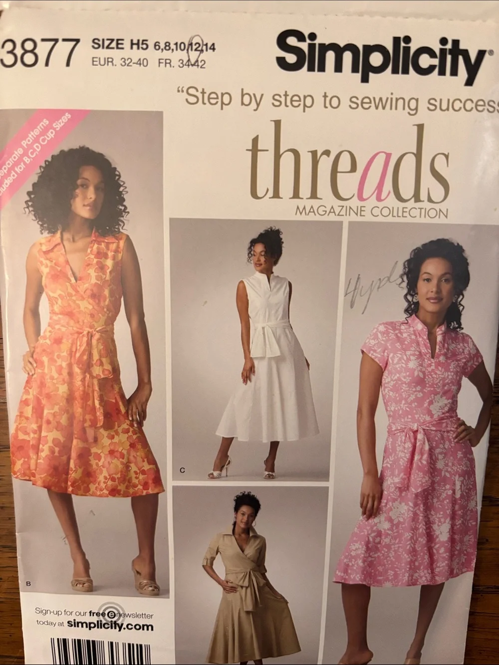 Simplicity | Other | 3877 Sewing Pattern For Misses Dresses From The ...